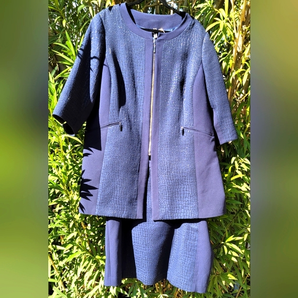 Mary Kay | Dresses | Gorgeous Mary Kay Plus Size Zip Up Front And ...